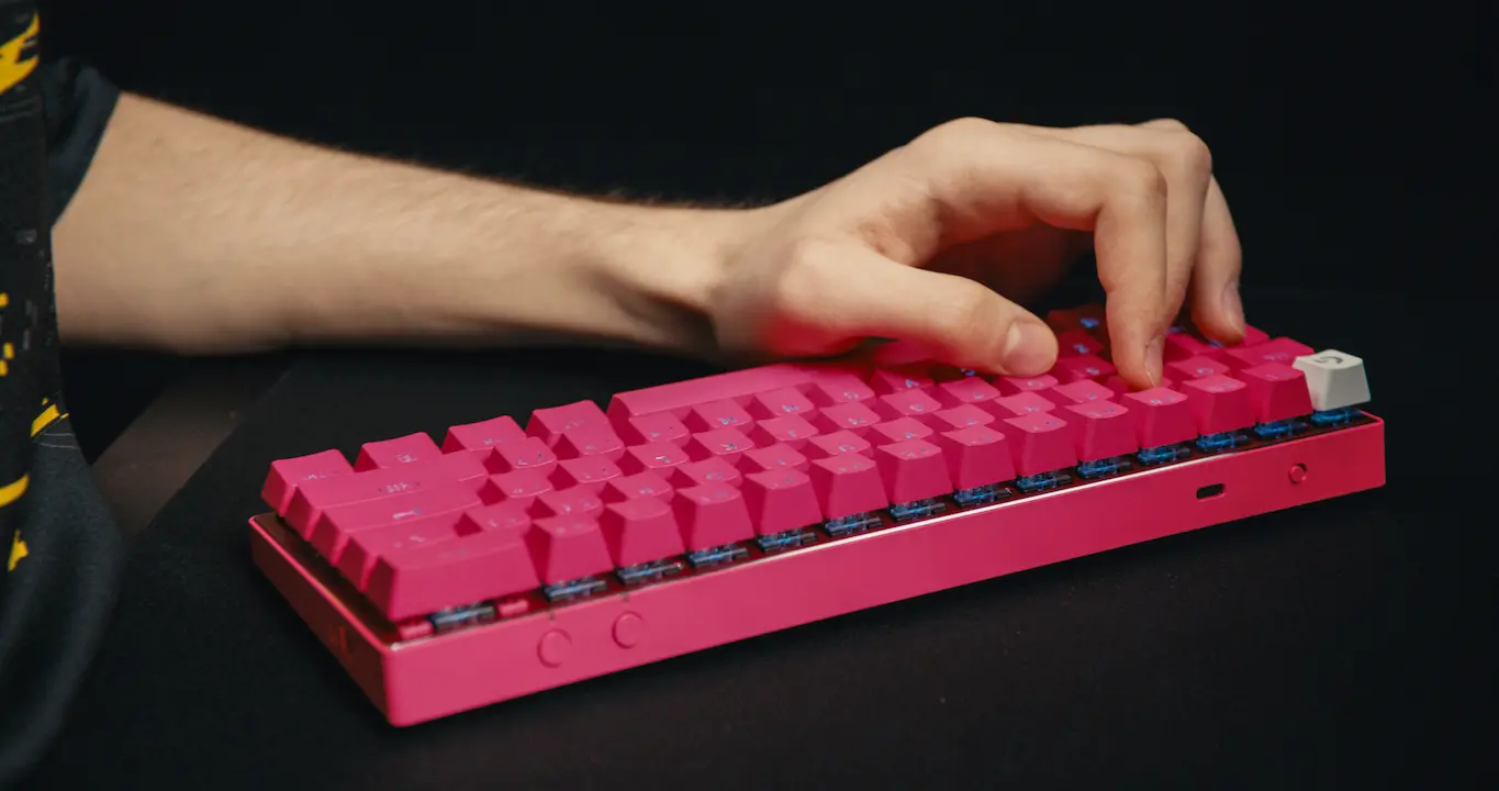 LOGITECH GPRO X 60 LIGHTSPEED Oyuncu Klavyesi tanıtıldı!